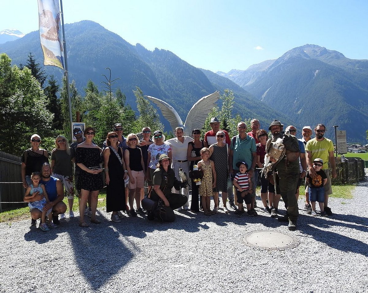 DIE T(H)UMORVOLLEN – weil Krebs bewegt – Geschichten Detail